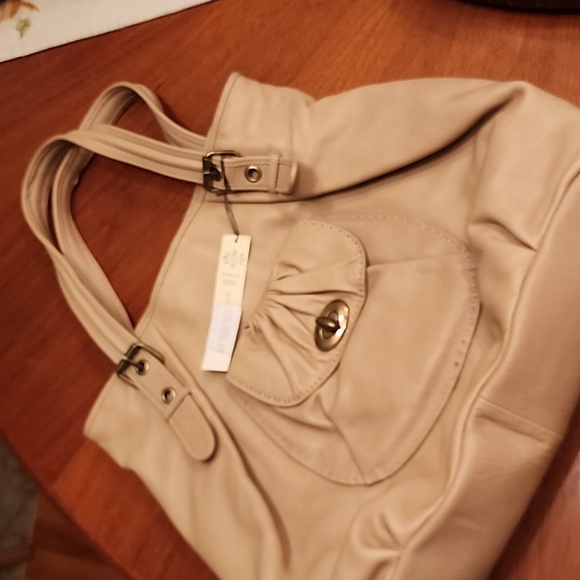 Kate Landry | Bags | Kate Landry Nwt Large Tan Leather Purse | Poshmark